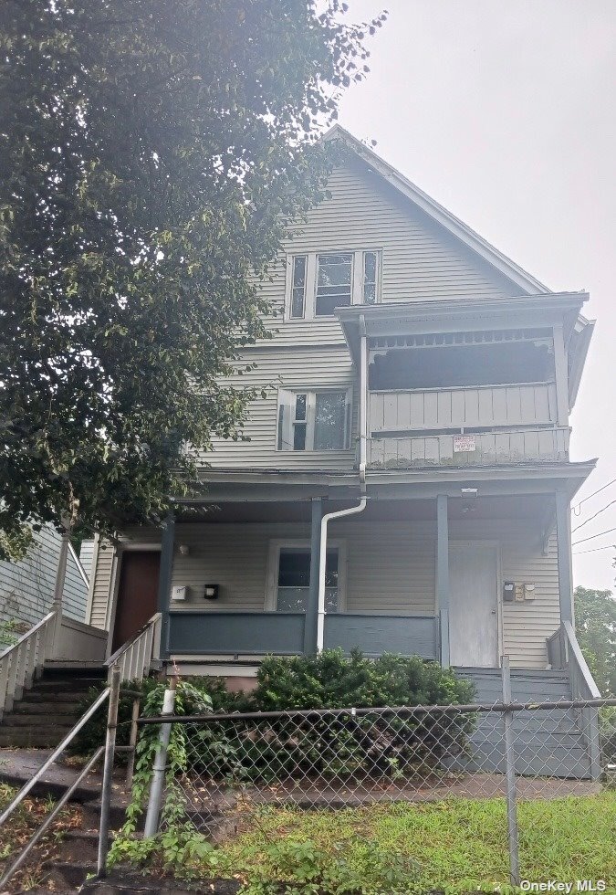 31 Elmer St Unit 3rd Fl, Out Of Area Town, NY 06120 - Room for Rent in ...