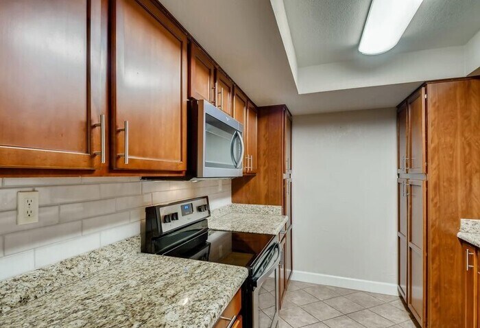 3825 E Camelback Rd Unit 139, Phoenix, AZ 85018 - Condo for Rent in ...