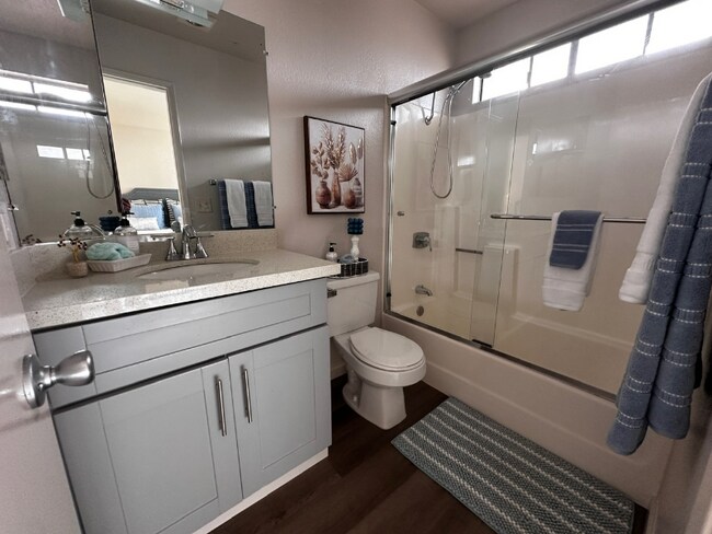 4467 Valeta St Unit 4, San Diego, CA 92107 | Apartments.com