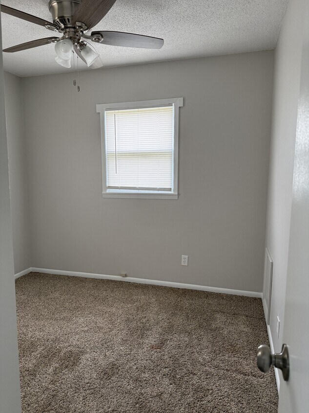 5841 Anchor Way, Great Bend, KS 67530 - Townhome Rentals in Great Bend ...