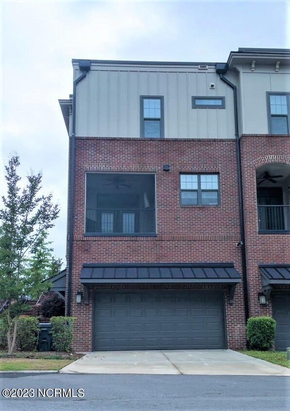 21 Brownstone Ln, Southern Pines, NC 28387 - Townhome Rentals in ...