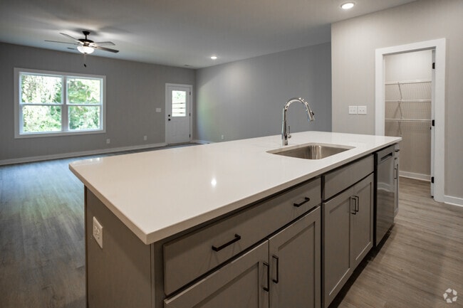 Townhouse Row at Greystone - 10853 Solway Summit Way Knoxville, TN ...