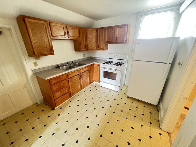 Duplex For Rent in French Island WI