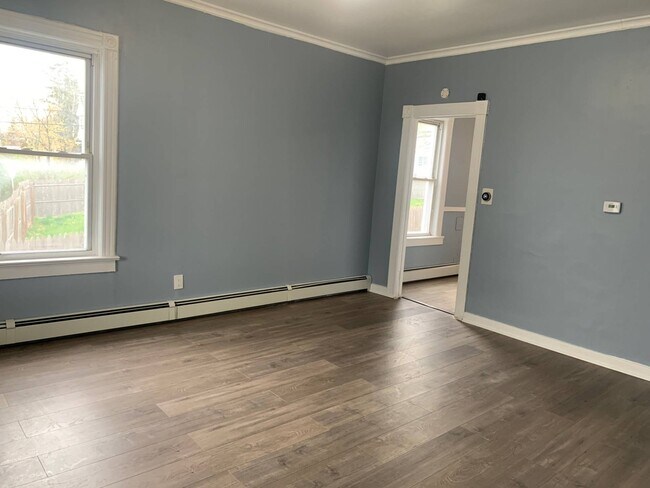 1818 Foster Ave, Schenectady, NY 12308 - House Rental in Schenectady ...