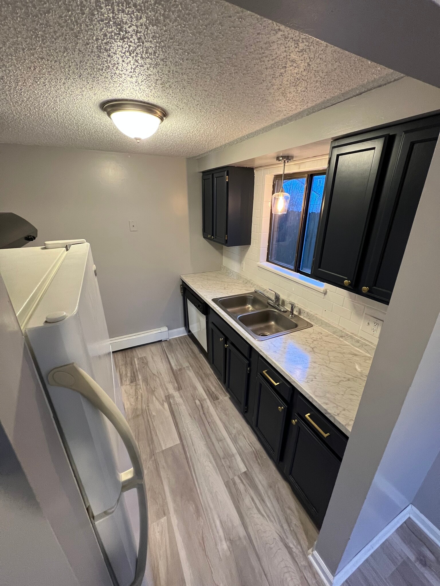 164 Melrose St Unit 2, Buffalo, NY 14210 - 164 Melrose St Buffalo, NY ...