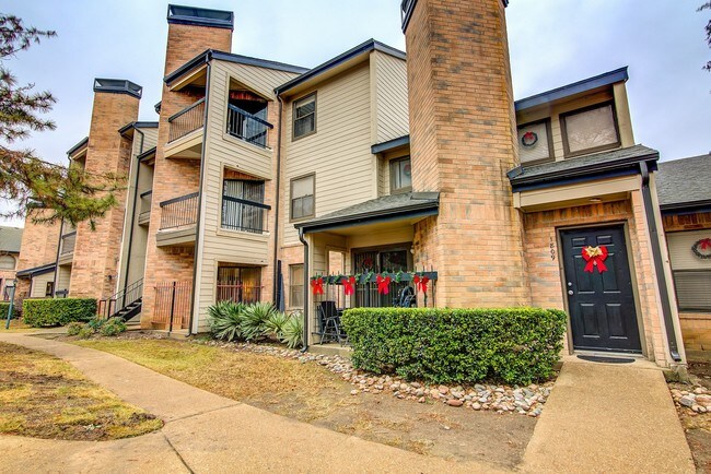 Spring Parc Apartments - Dallas, TX | Apartments.com