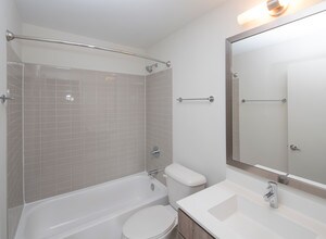SCIO AT THE MEDICAL DISTRICT Rentals - Chicago, IL | Apartments.com