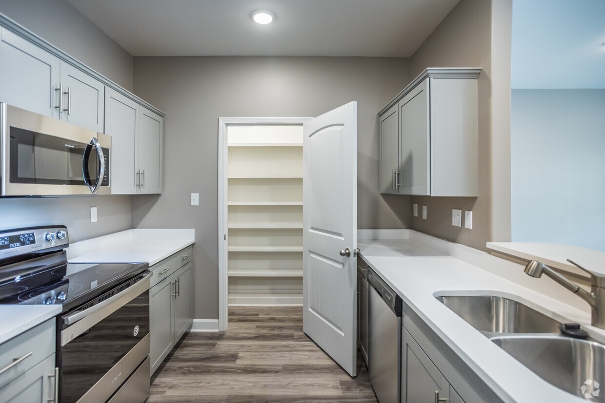 Goodman Manor Apartments - 9455 Goodman Rd Olive Branch, MS 38654 ...