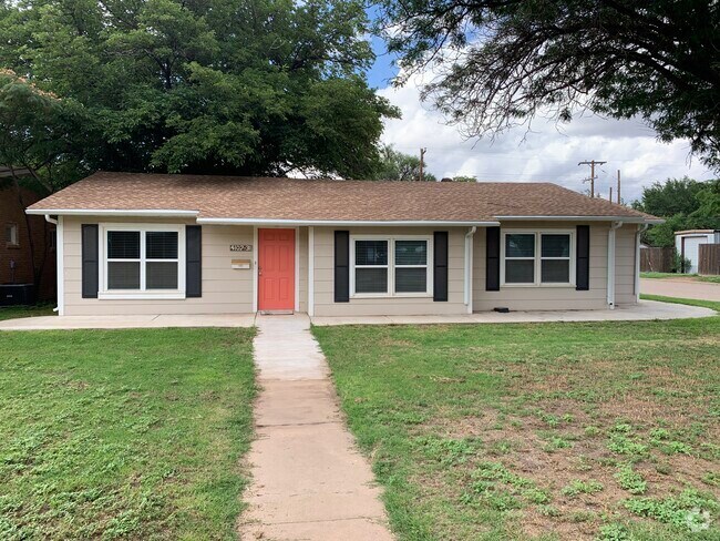 Maxey Park Apartments for Rent with a Yard - Lubbock, TX - 18 Rentals ...