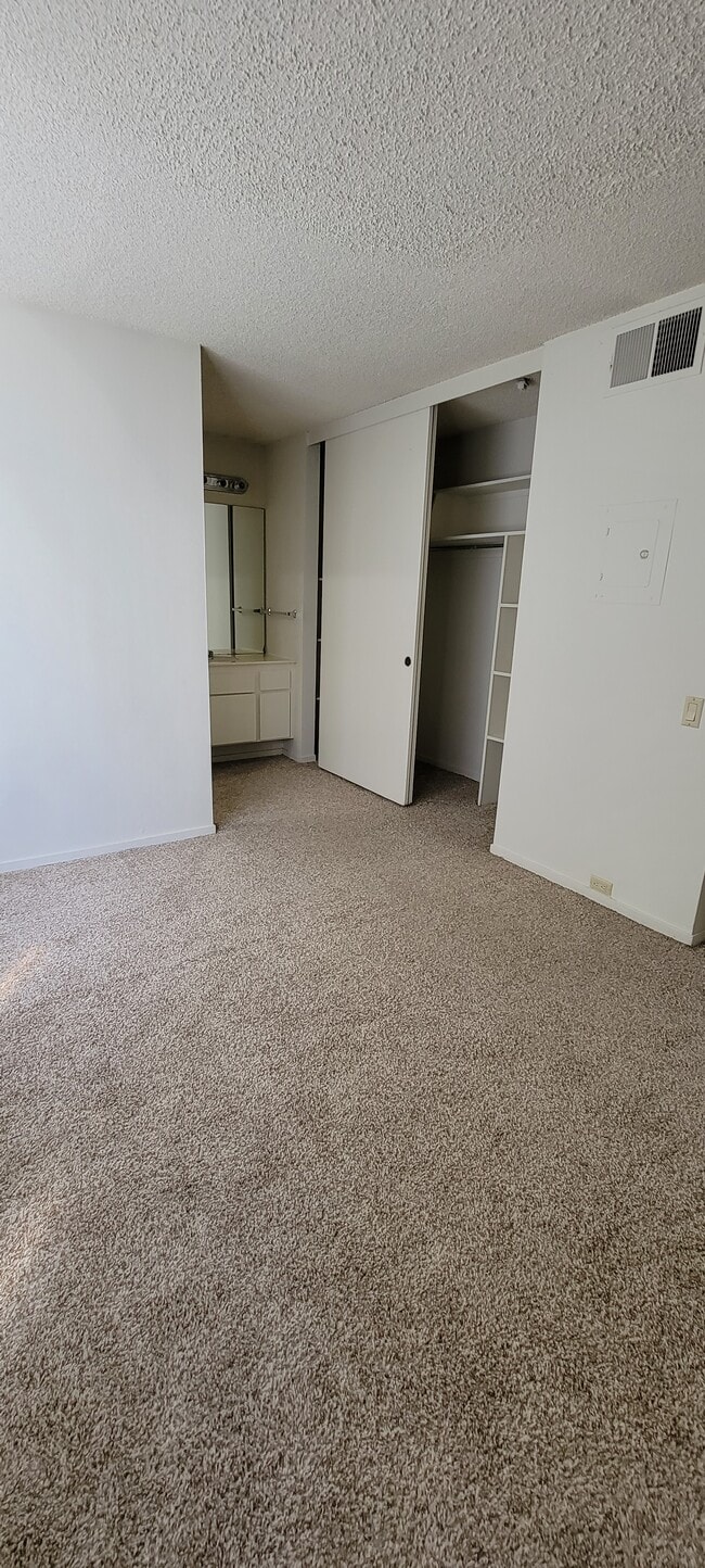 Governor's Square Apartments - Sacramento, CA | Apartments.com