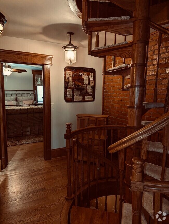 Apartments For Rent in Barlow, OH with Extra Storage - 2 Rentals ...