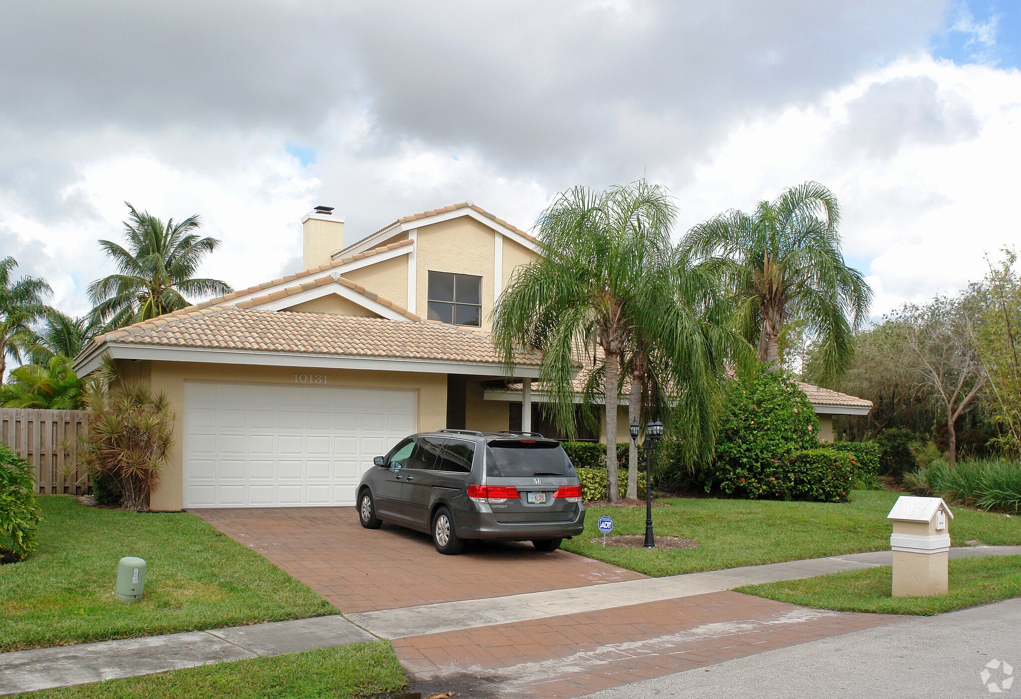 10131 Sw 3rd St, Plantation, FL 33324 - 10131 Sw 3rd St Plantation, FL ...
