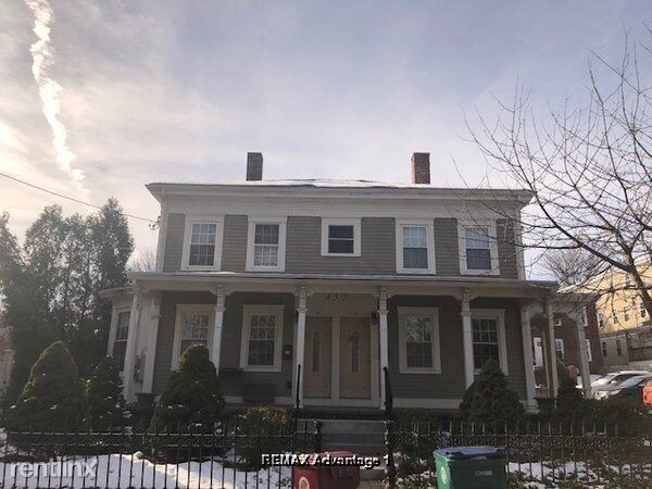451 Fletcher St, Lowell, MA 01854 - Condo for Rent in Lowell, MA ...