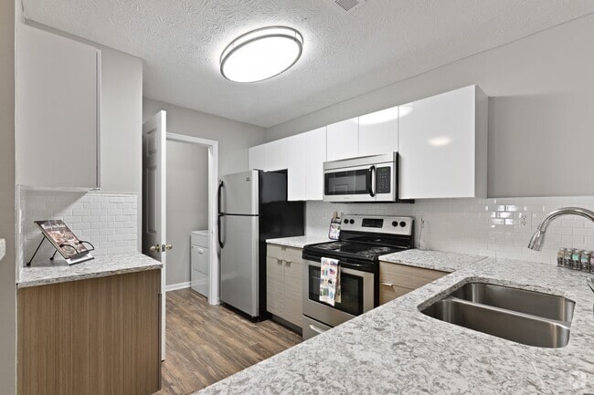 Southeast Lexington Apartments for Rent with High Ceilings - Lexington ...