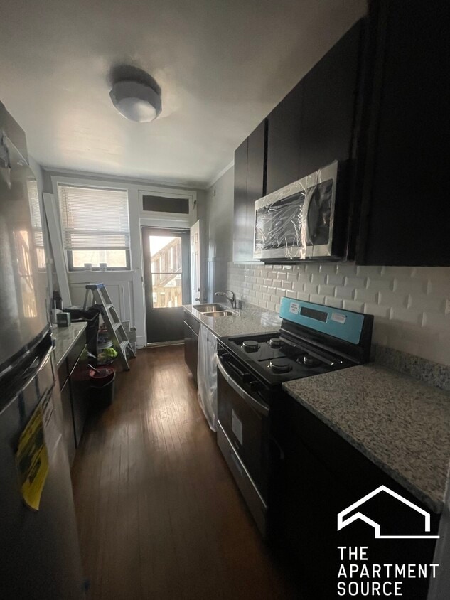 2055 W Touhy Ave Unit 2, Chicago, IL 60645 - 2055 W Touhy Ave Chicago ...