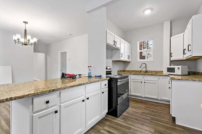 419 Broadway St NE Unit 1