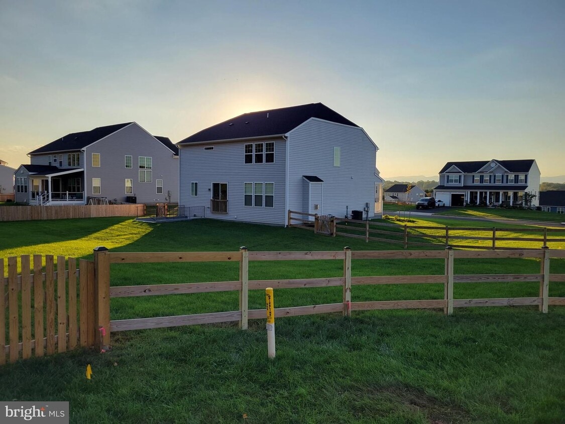 14103 Lynnhaven Ct, Raccoon Ford, VA 22701 - House Rental in Raccoon ...