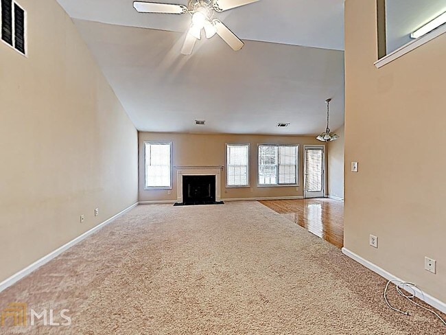 1055 Chandler Ridge Dr SE, Lawrenceville, GA 30045 - House Rental in ...