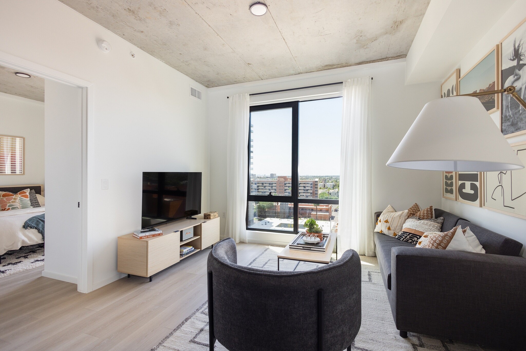 Rosie - 625 N 2nd Ave Phoenix, AZ 85003 | Apartments.com