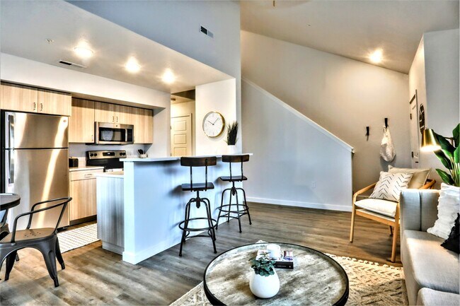 Amazon Falls Rentals in Eagle at 7850 W Amazon Dr Eagle, ID ...