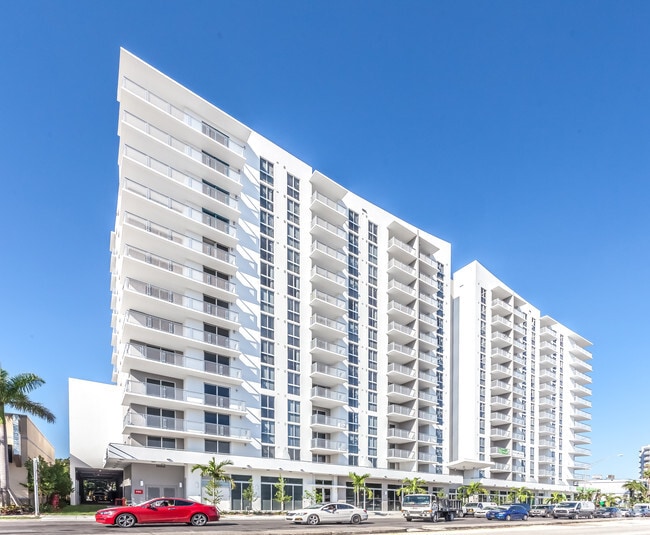 Grove Station Tower - 2700 SW 27 Ave Miami, FL 33133 | Apartments.com