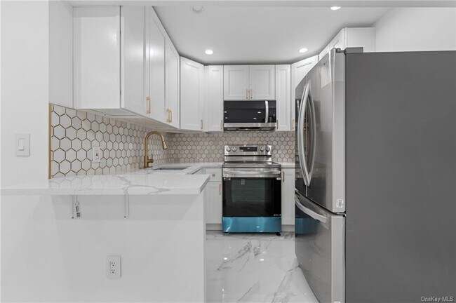730 E 217th St, The Bronx, NY 10467 - Room for Rent in The Bronx, NY ...