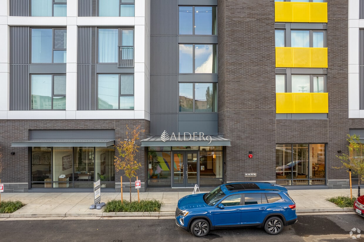 Alder 9 - 715 Se 9th Ave Portland, OR 97214 | Apartments.com