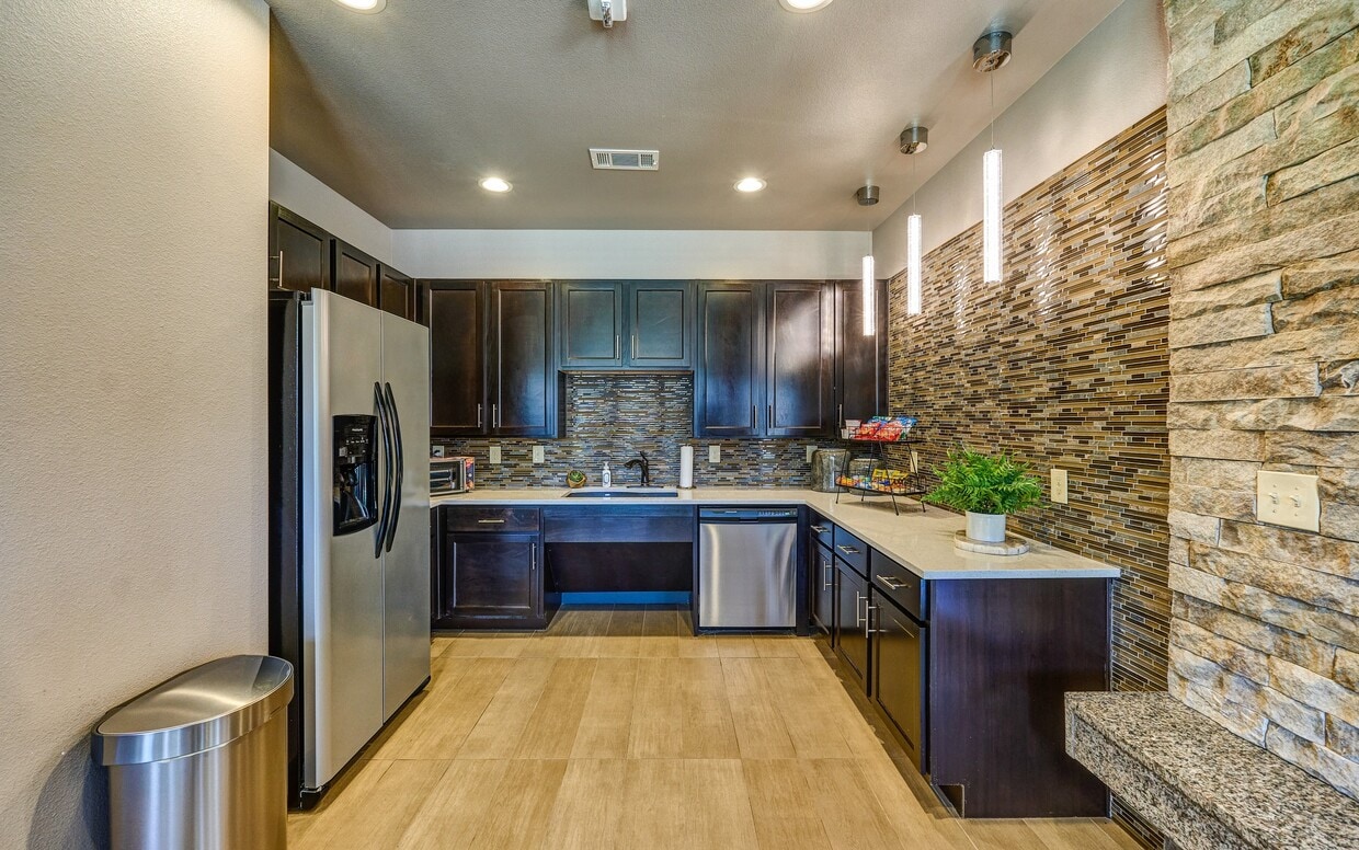 Icon at Hewitt - 201 Ritchie Rd Hewitt, TX 76643 | Apartments.com