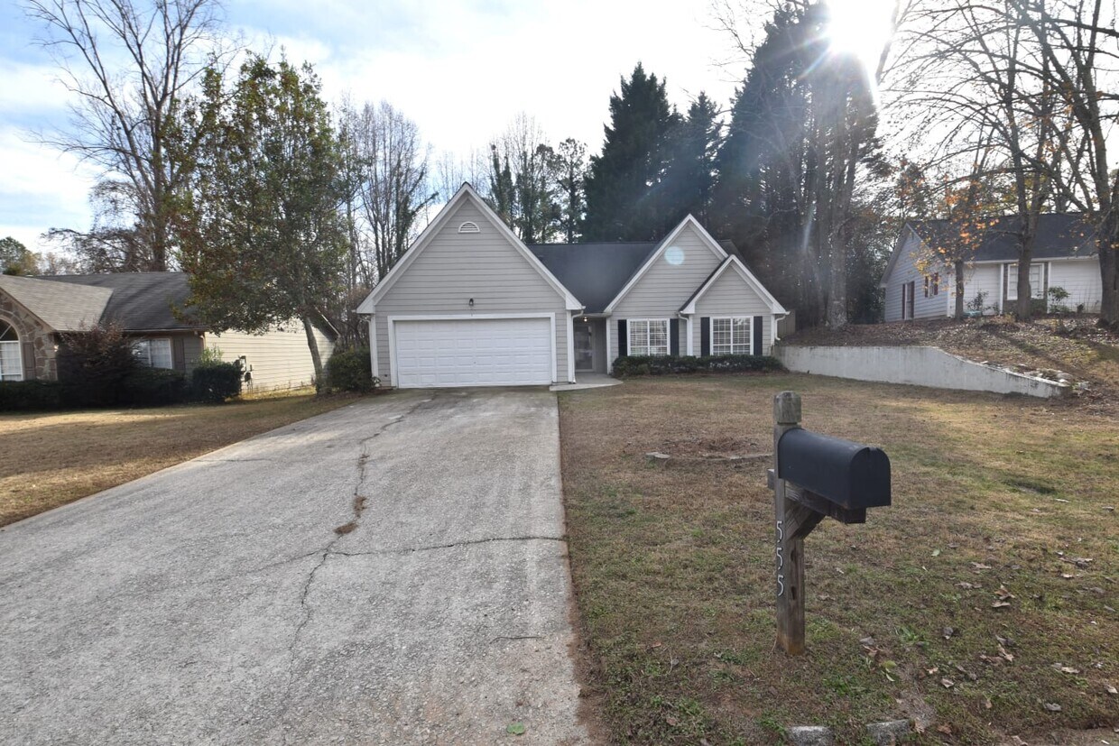 555 Elizabeth Heights NE, Sugar Hill, GA 30518 | Apartments.com