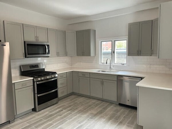 5 Argus Plz Unit 7, Boston, MA 02135 - 5 Argus Plz Boston, MA 02135 ...