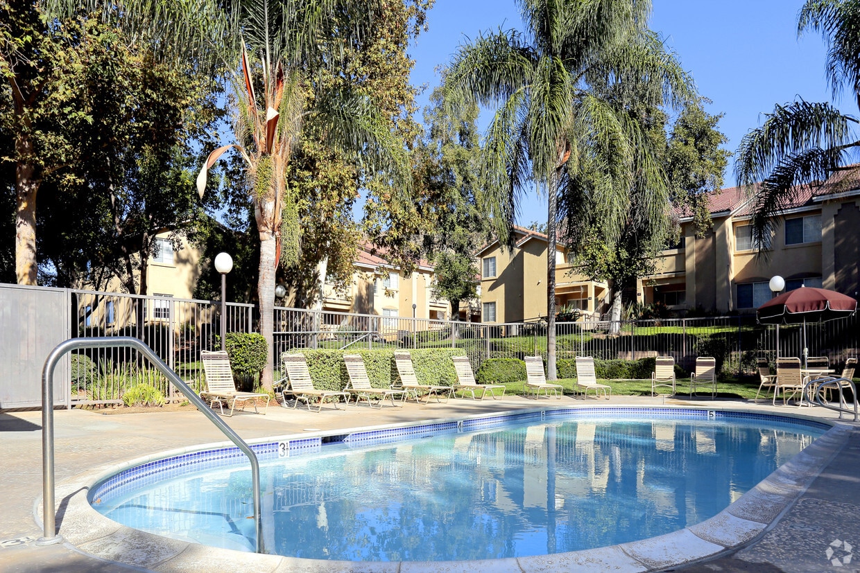 Spruce Village - 1046 Spruce St Riverside, CA - Apartments for Rent in ...