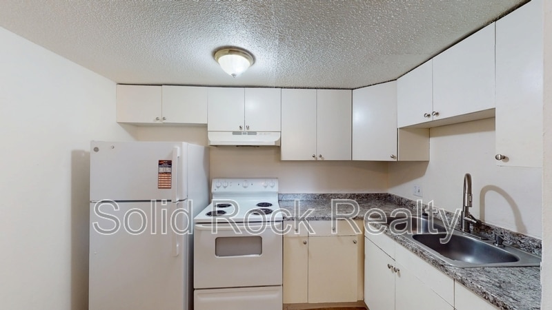 1411 S Corona Ave Unit 1, Colorado Springs, CO 80905 - Condo for Rent ...