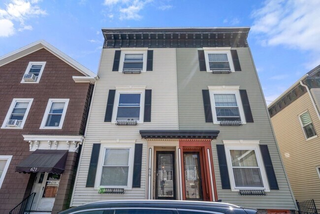 619 E 5th St Unit 1, Boston, MA 02127 - 619 E 5th St Boston, MA 02127 | Apartments.com