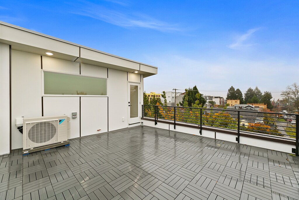 8012B 16th Ave NW, Seattle, WA 98117 - Townhome Rentals in Seattle WA ...