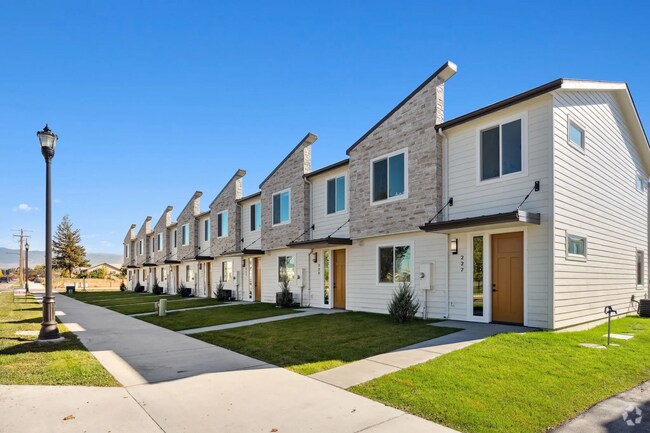 Apartments for Rent in Hamilton MT with Hardwood Floors | Apartments.com