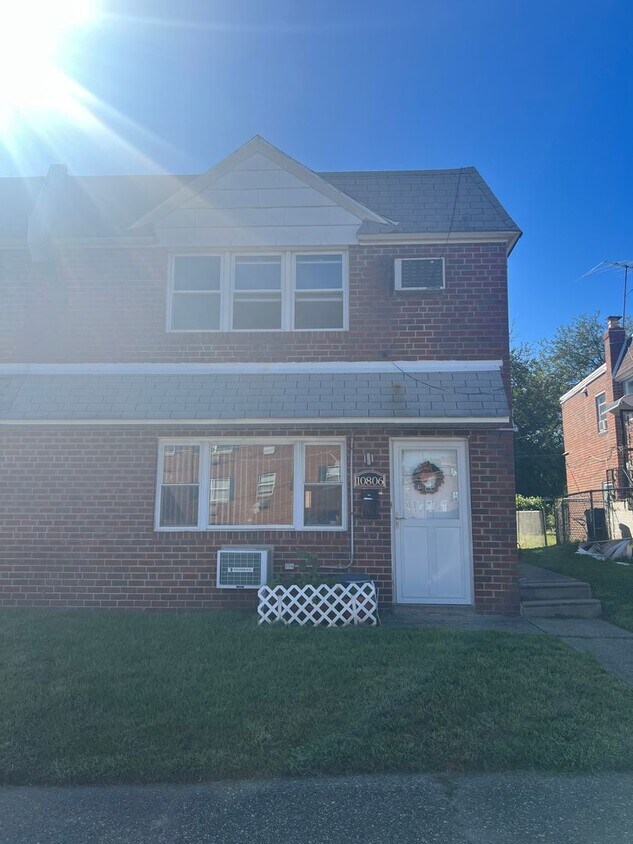 10806 Gifford Ave Unit 1FL, Philadelphia, PA 19116 - Room for Rent in ...