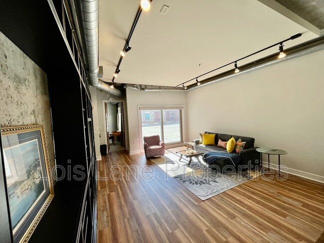 150 Bee St Unit 308, Charleston, SC 29401 - Condo for Rent in ...