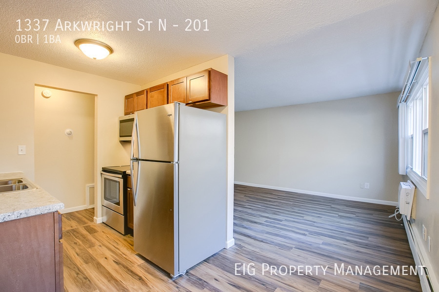 1337 Arkwright St N Unit 201, Saint Paul, MN 55130 - Room for Rent in ...