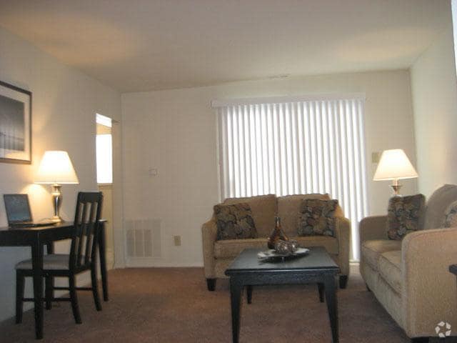 Emerald Ridge Apartments - Clementon, NJ | Apartments.com