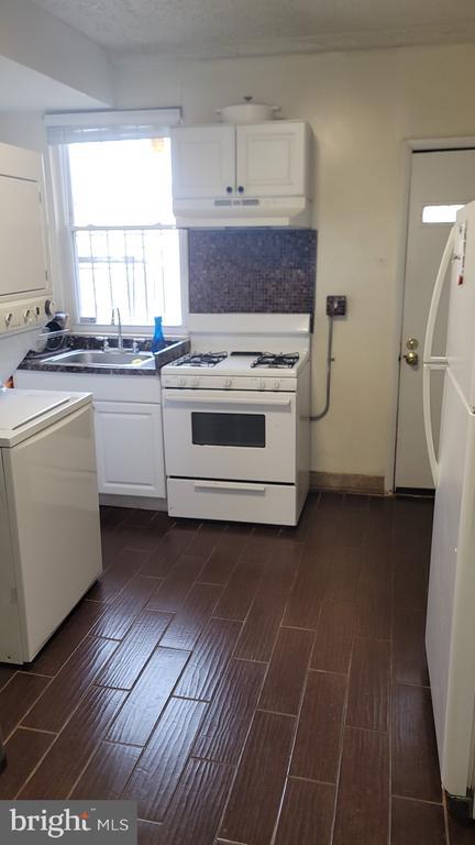 237 Elm St NW, Washington, DC 20001 - Townhome Rentals in Washington DC ...
