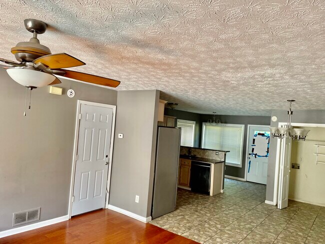 117 Davis Mill Ct, Lawrenceville, GA 30044 - Townhome Rentals in ...