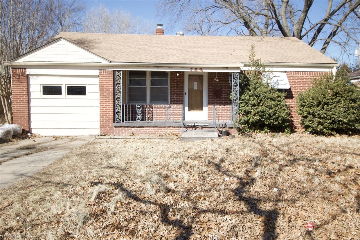 743 S Mission Rd, Wichita, KS 67207 - House Rental in Wichita, KS ...