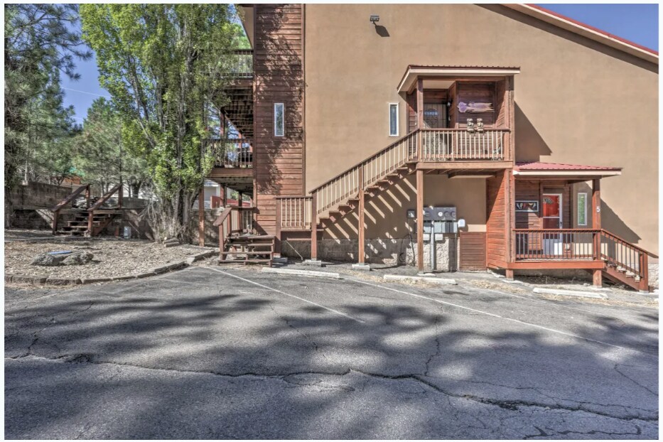 607 Wingfield St, Ruidoso, NM 88345 - Townhome Rentals in Ruidoso NM ...