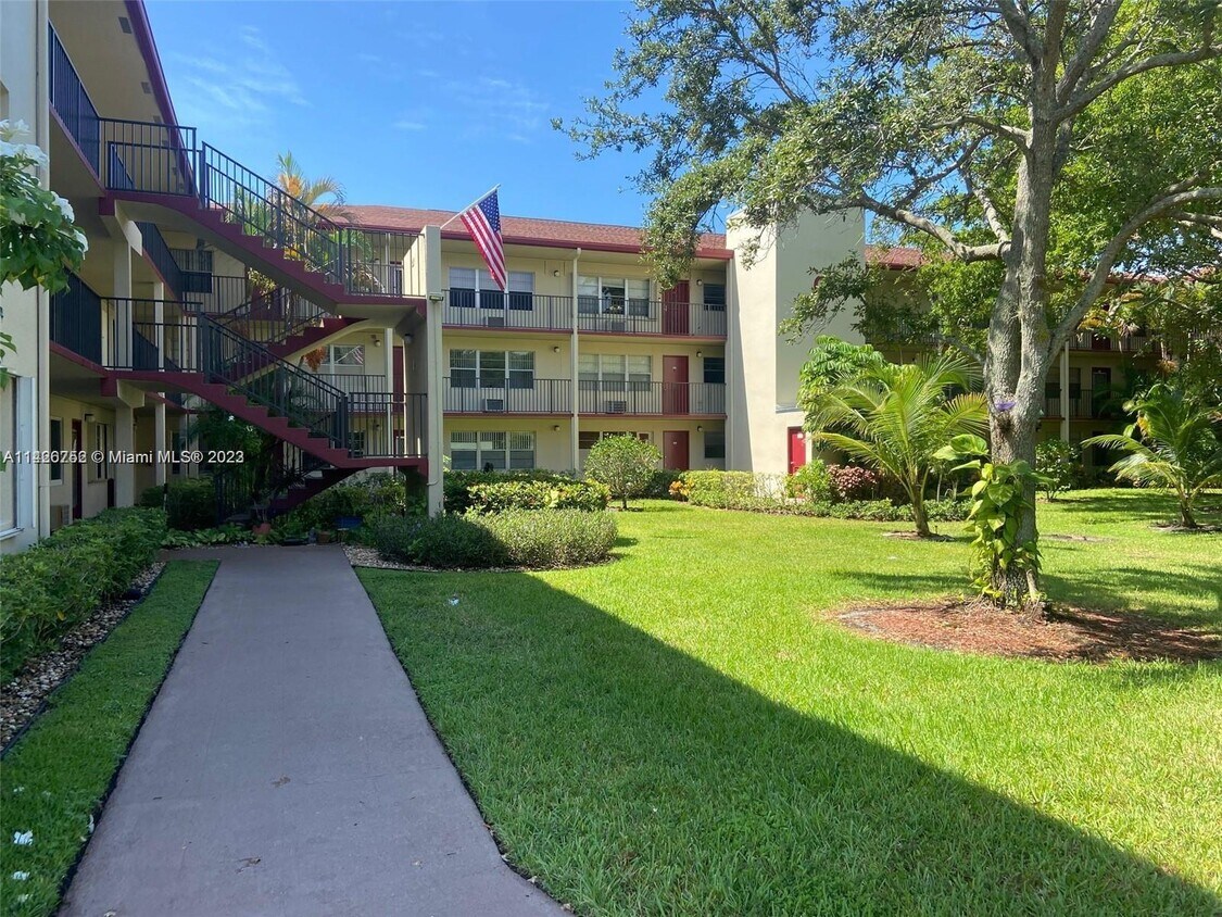 13300 SW 1St St Unit 213O, Pembroke Pines, FL 33027 - Condo for Rent in ...