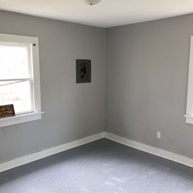 121 Means Ave Hopkinsville KY 42240 House For Rent In Hopkinsville 121-means-ave-hopkinsville-ky-42240-house-for-rent-in-hopkinsville