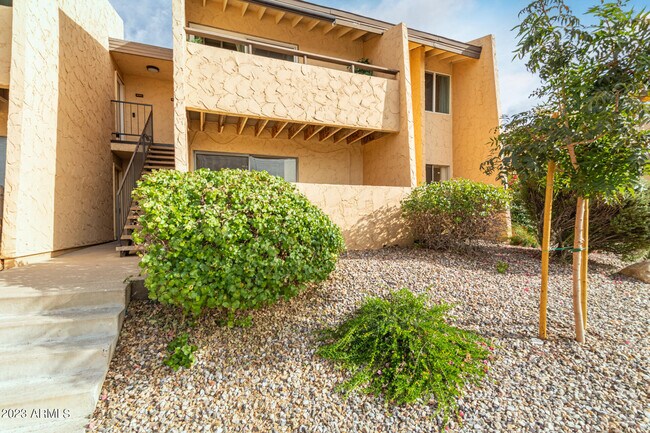 8055 Thomas Rd Unit B105, Scottsdale, AZ 85251 - Room for Rent in ...