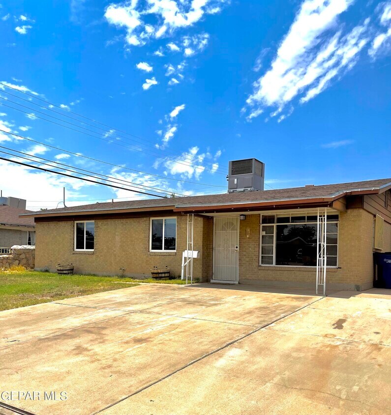 9013 Mt San Berdu Dr, El Paso, TX 79904 - House Rental in El Paso, TX ...