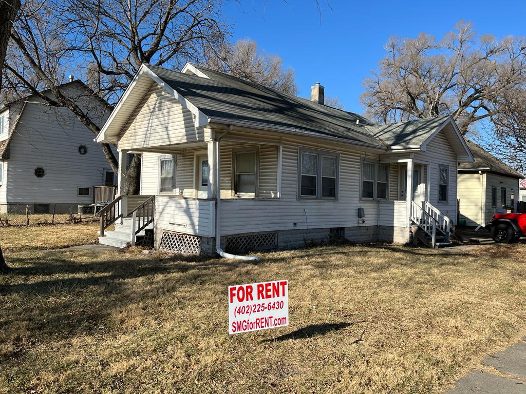 2300 8th Ave, Council Bluffs, IA 51501 - House Rental in Council Bluffs ...
