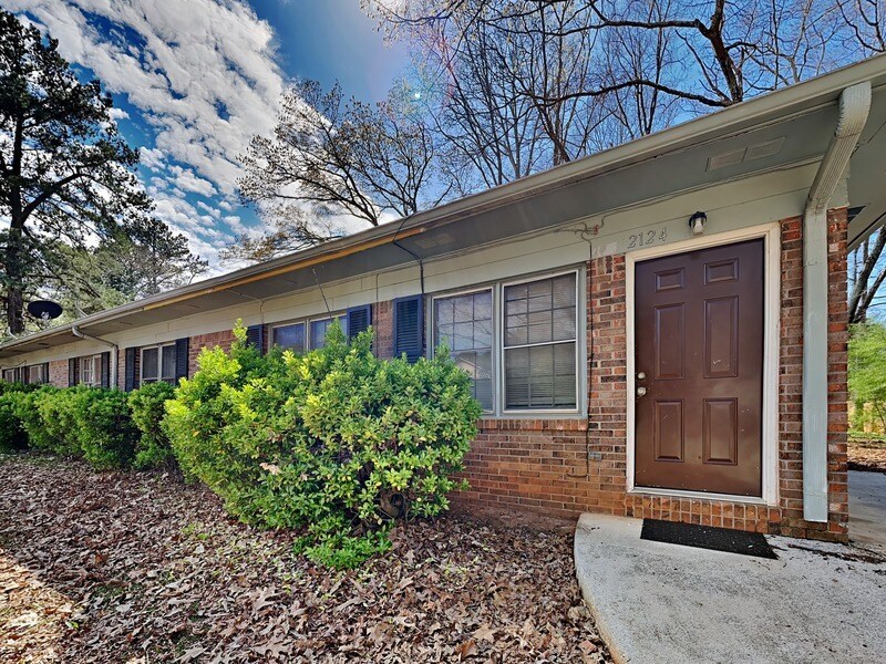 2124 Golfview Dr Se, Conyers, GA 30013 - Condo for Rent in Conyers, GA ...