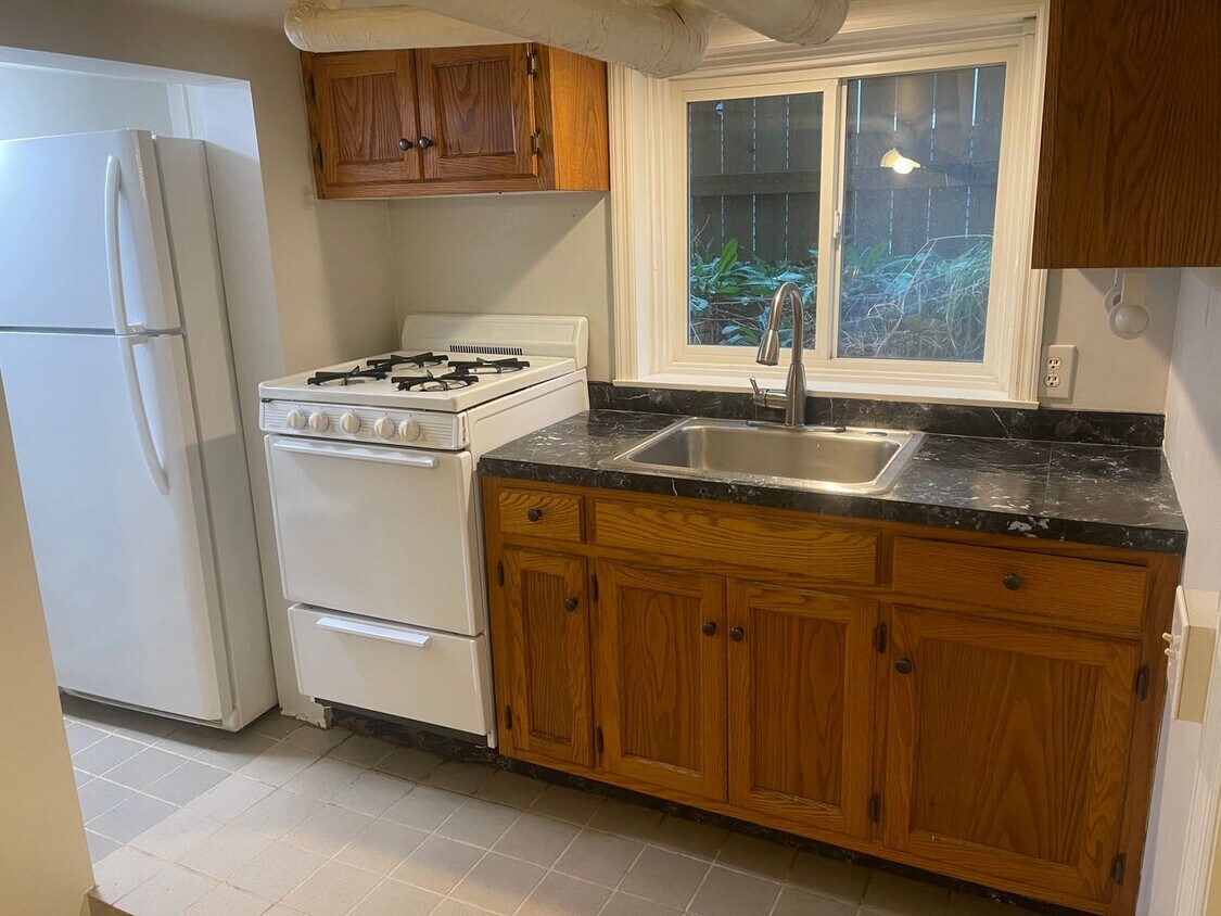 1524 W Gardner Ave Unit Gardner 4, Spokane, WA 99201 - Room for Rent in ... 1524 W Gardner Ave Unit Gardner 4, Spokane, WA 99201 - Room for Rent in ...
